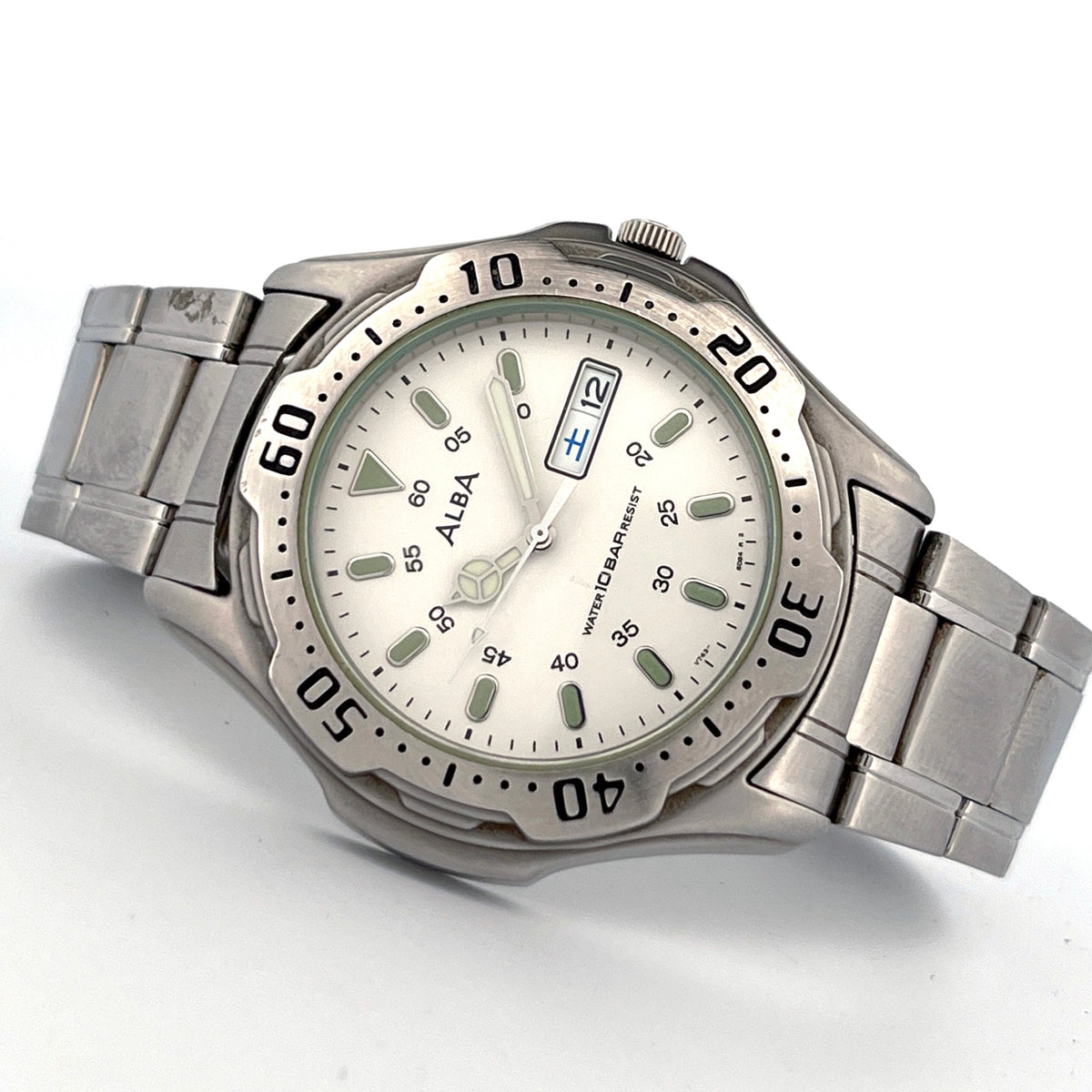 Vintage Alba Diver Watch V743-8860 2005 White Quartz – WatchEra