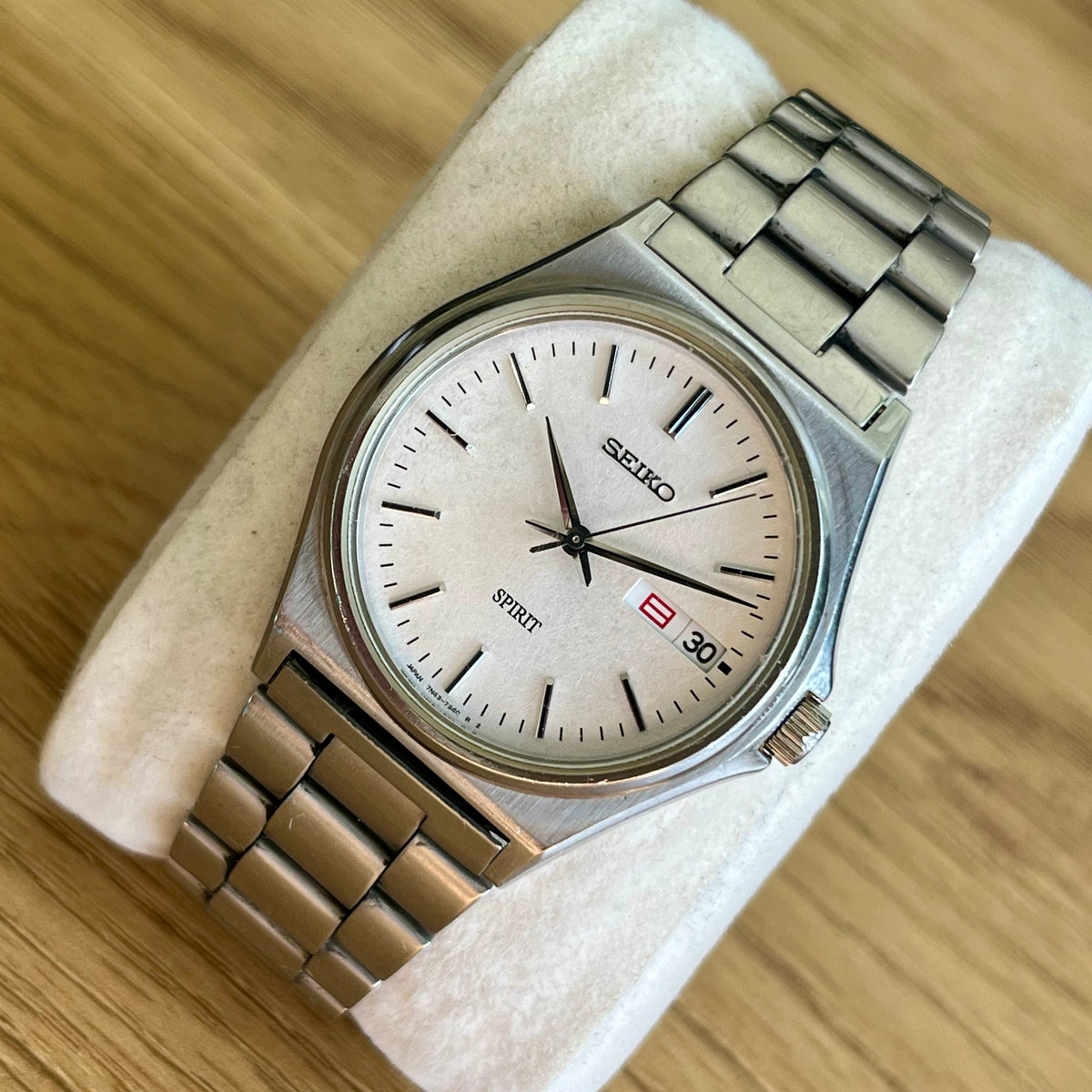 Vintage Seiko Spirit 7N43-7180 SnowFlake Dial Watch Quartz – WatchEra